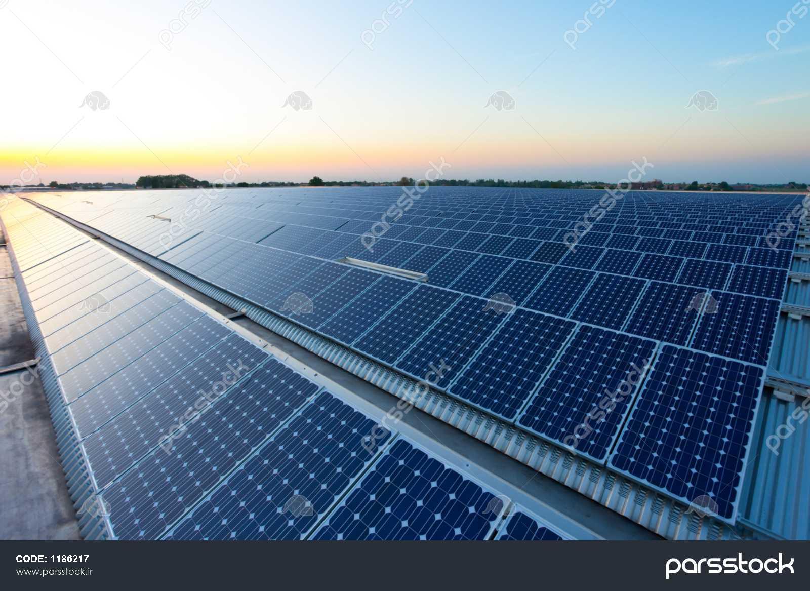نیروگاه با استفاده از انرژی خورشیدی تجدید پذیر با خورشید 1186217